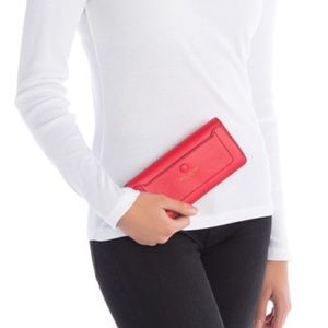 Marc Jacobs | Bags | Nwt Marc Jacobs Pebbled Leather Wallet In Red ...